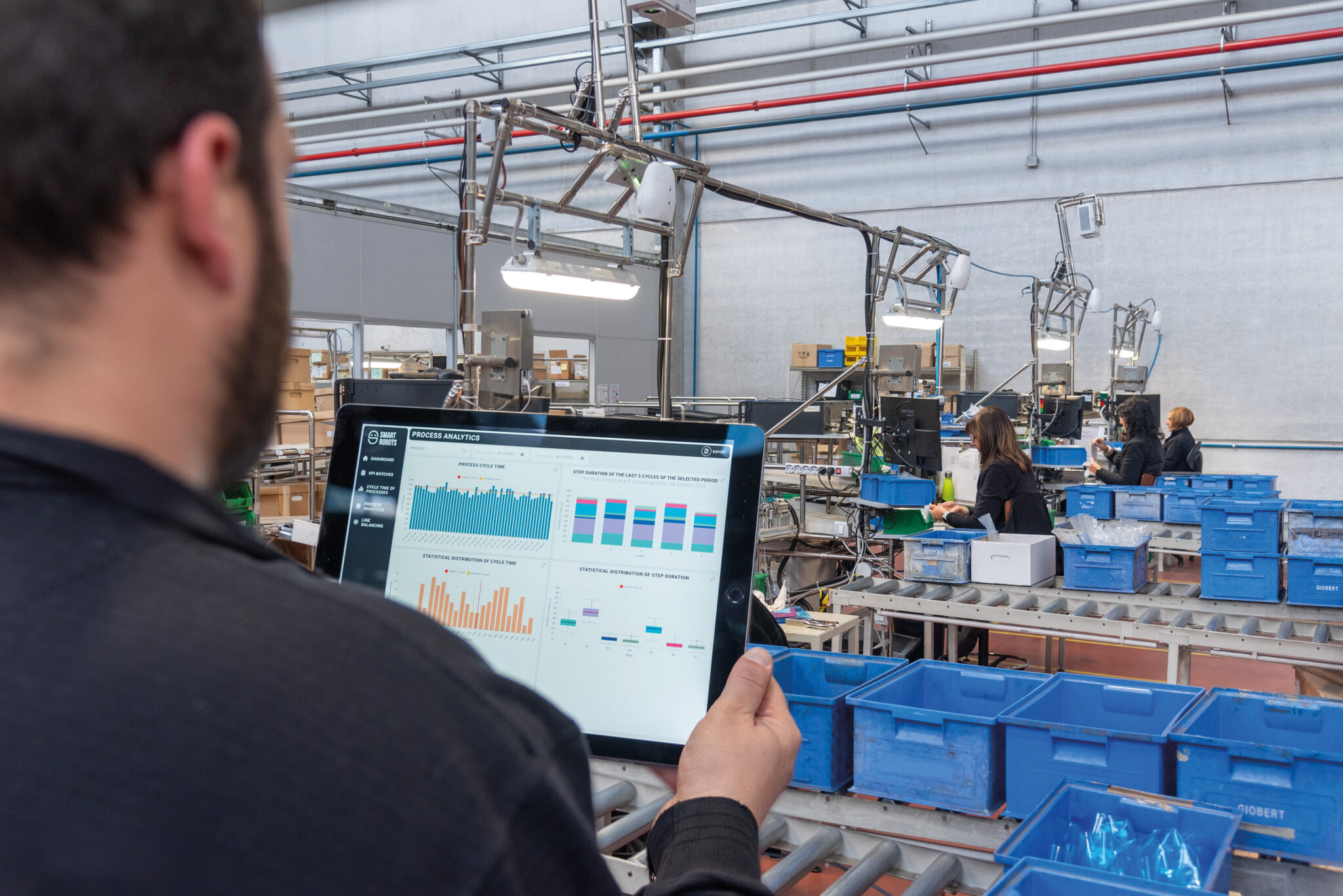 Smart Robots Digital Assistant Improves Manufacturing Operations with ...
